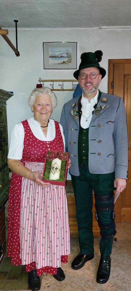 85. Geburtstag Ida Feistl - Griabinga gratulieren | Trachtenverein ...